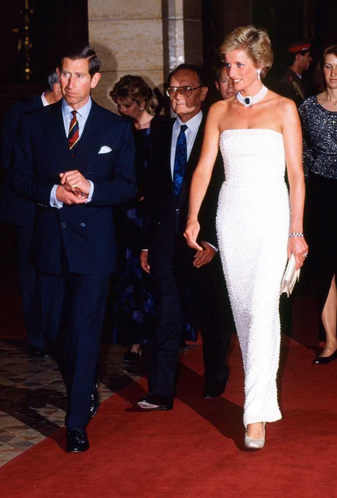 20 of Princess Diana's Most Iconic Looks of All Time 20 of Princess Diana's Most Iconic Looks of All Time
